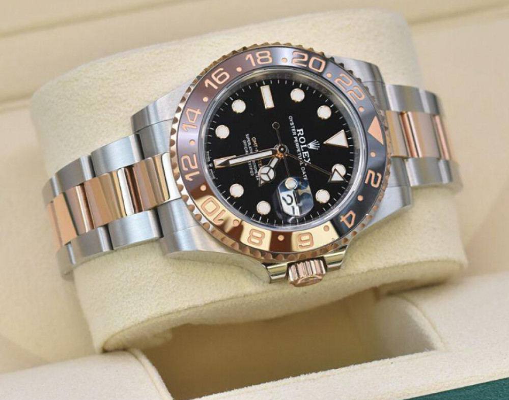 You could win a brand new Rolex OR £11,000 cash thanks to Nub News ...