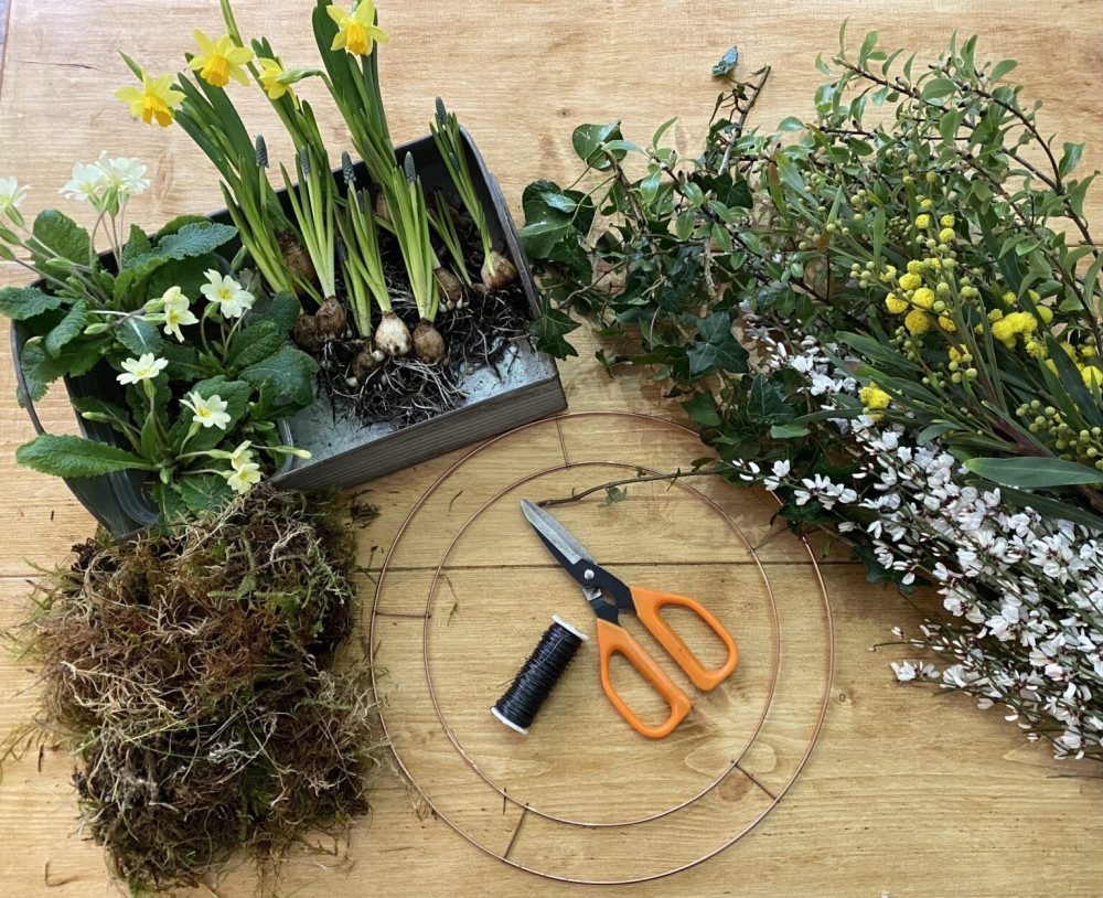 Spring Wreath Making Workshop | Arts & Crafts | News | Warwick Nub News ...
