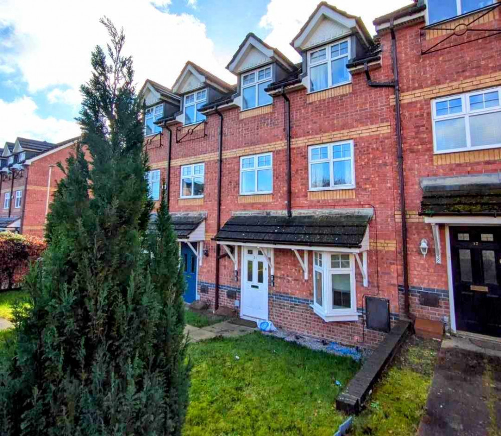 Crewe councillor objects to 'unsuitable' plans to convert house into ...