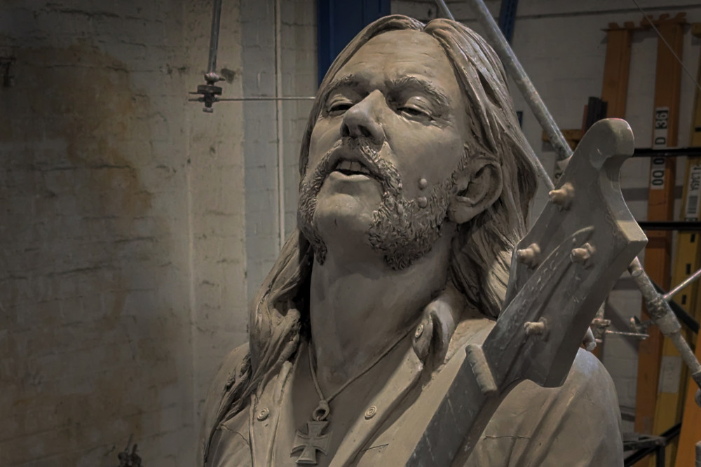 Eveything you need to know about the Lemmy statue unveiling in Burslem ...
