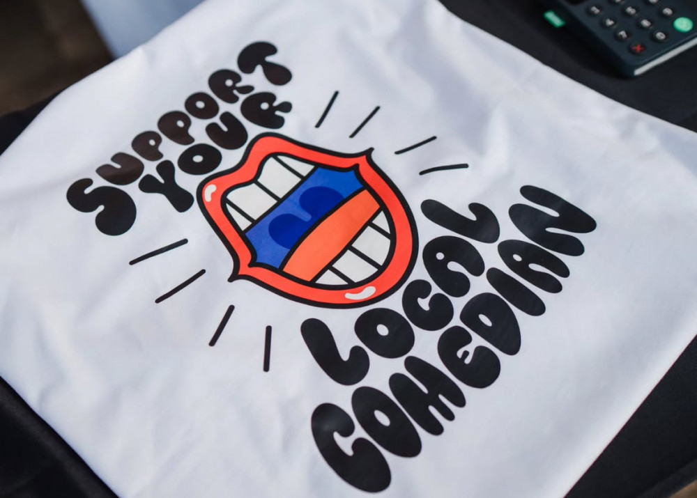 Warwick artist brings bold designs, self-belief and colour to the town ...