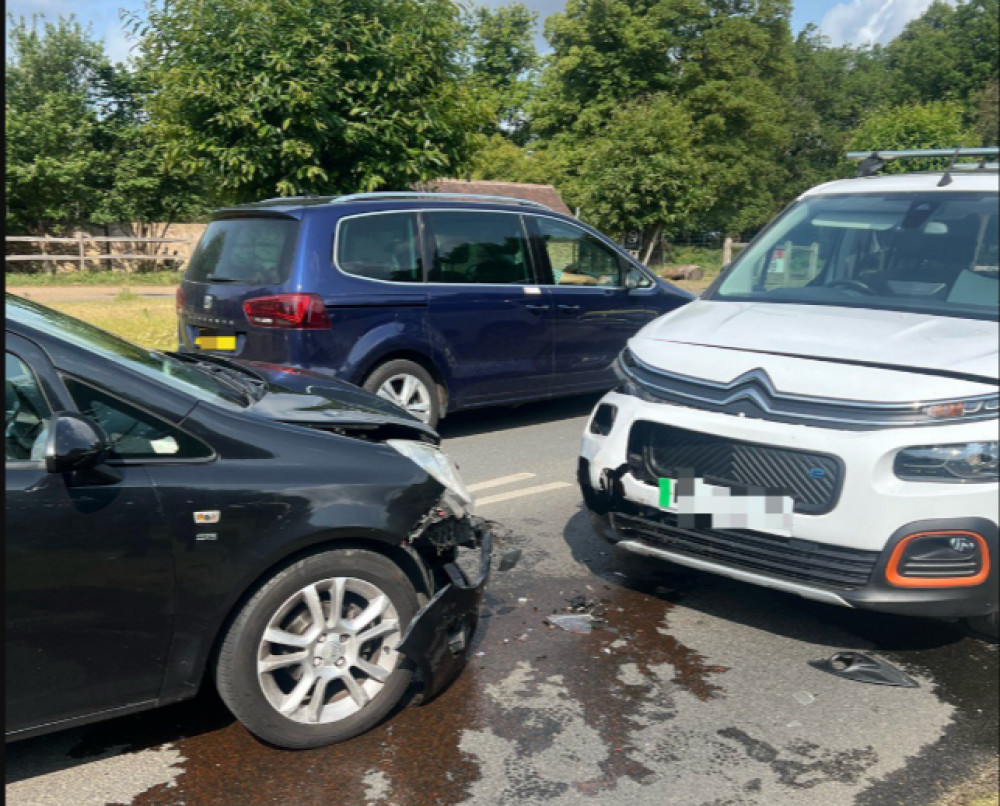 Royal Parks Police deal with Richmond Park traffic collision | Local ...