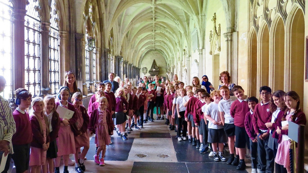 Warwick school children help mark a global charity’s 80th anniversary ...