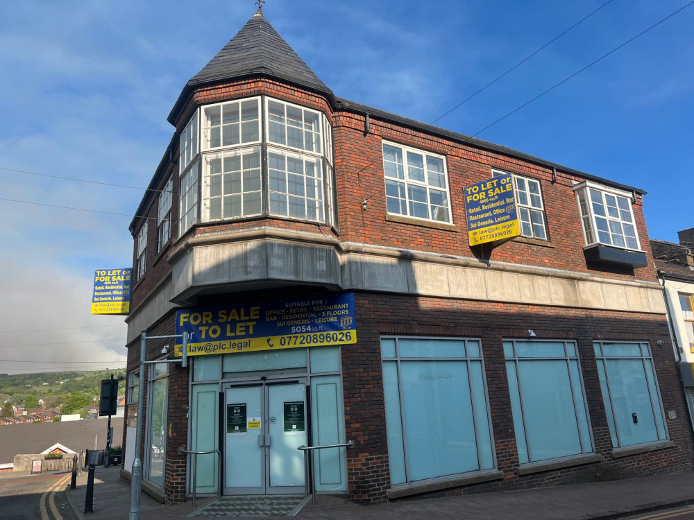 ‘Mini mall’ featuring wine bar and Middle Eastern grocery planned for ...