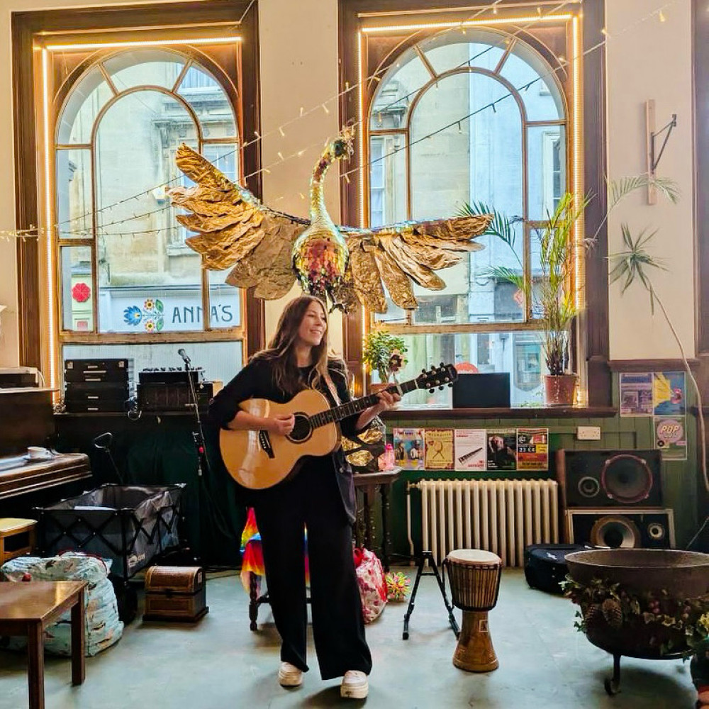 Sing-a-ling at the Art Bank | Family | News | Shepton Mallet Nub News | by Willow Harwood