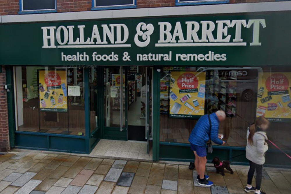 Couple who staged an armed robbery at Congleton shop sentenced | Local ...