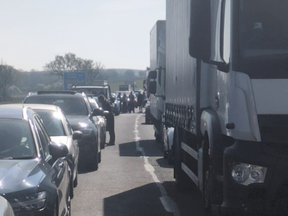 Two taken to hospital after lorry crash causes severe delays on M40 ...