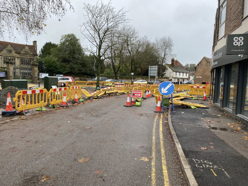 Months of roadworks at busy Warwick junction to pause for Christmas | Local News | News ...