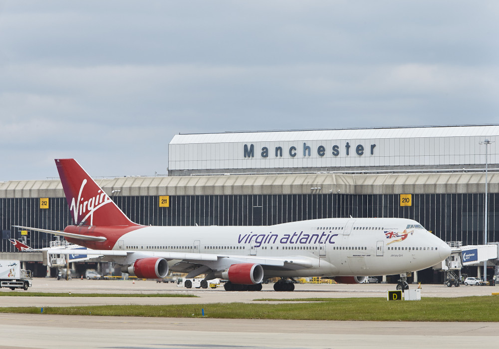 Buses from Macclesfield to Manchester Airport set to be reintroduced ...